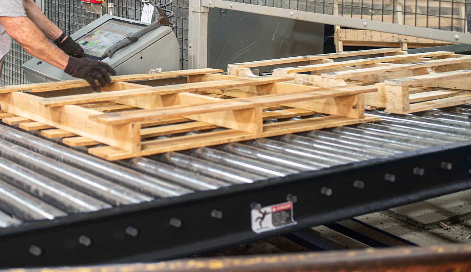 Tear down 100 pallets an hour with the Robotic Pallet Dismantler.